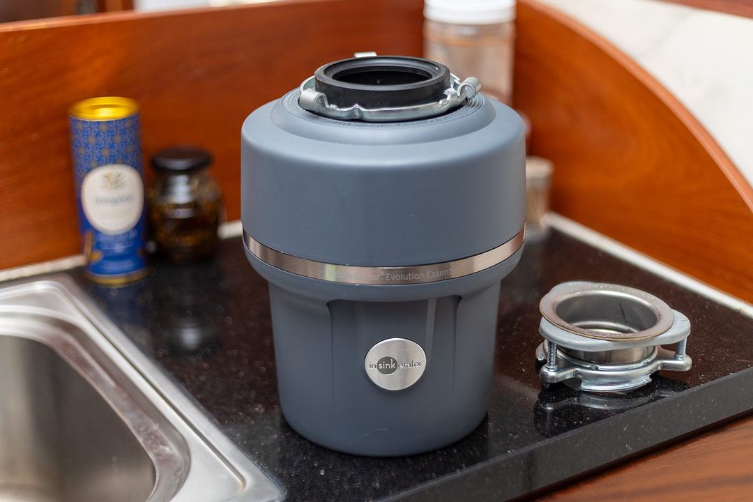 InSinkErator Evolution Essential XTR 3/4 HP Garbage Disposal In-depth ...