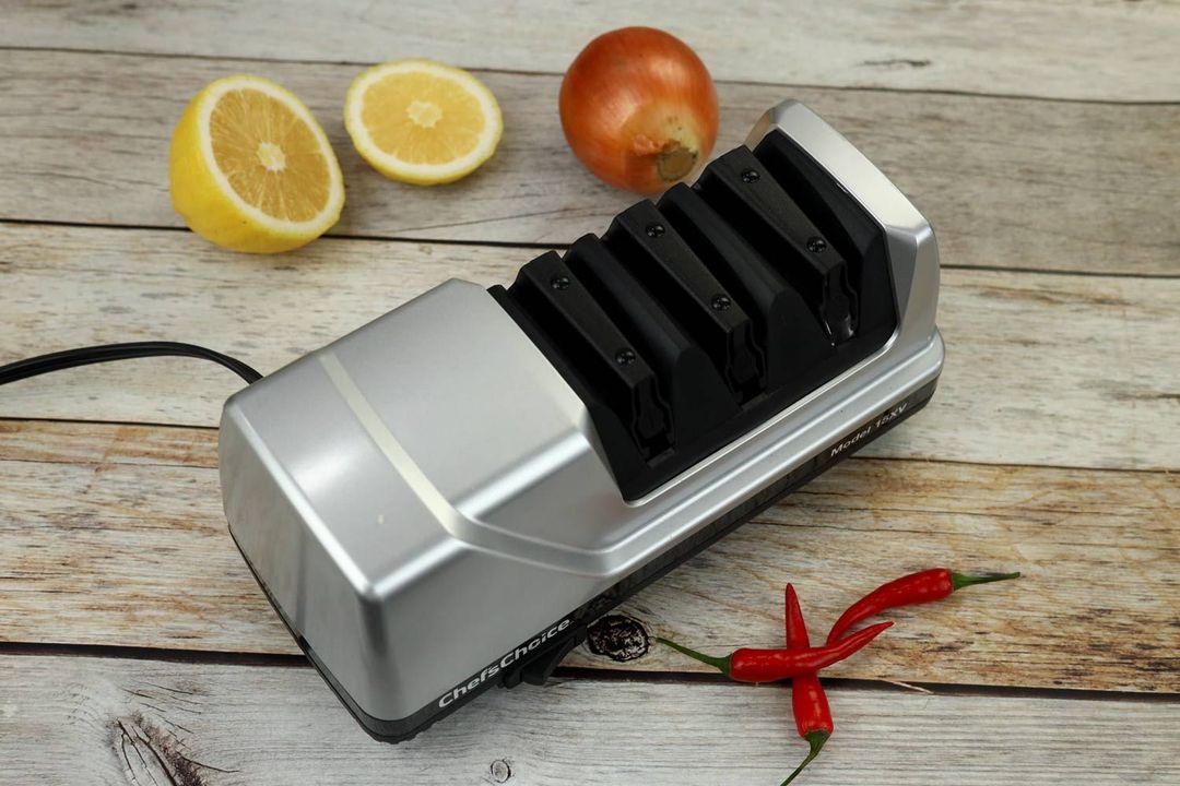 Chef’s Choice Trizor XV Knife Sharpener In-depth Review: Expensive but ...