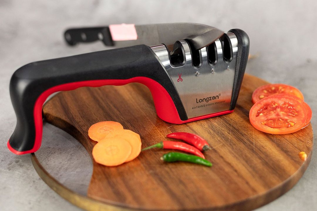 The Best Knife Sharpeners in 2025 – Tested & Reviewed by Shouldit