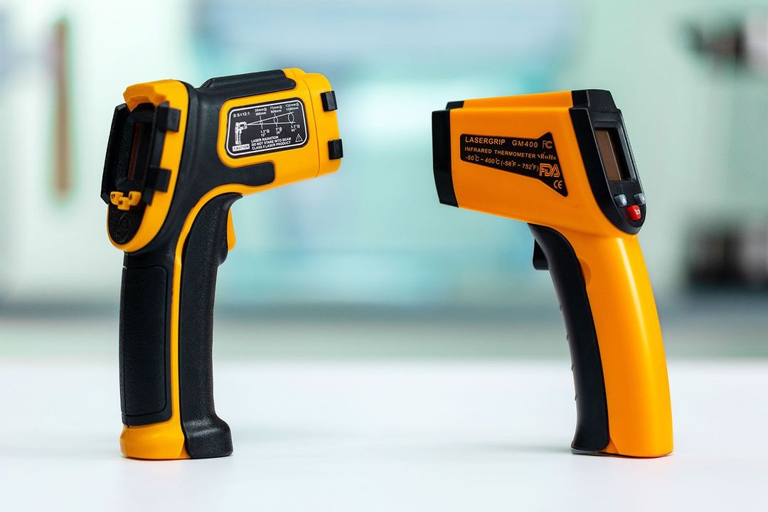 SOVARCATE HS960D Manual vs Lasergrip GM400 Infrared Thermometer: Easily ...