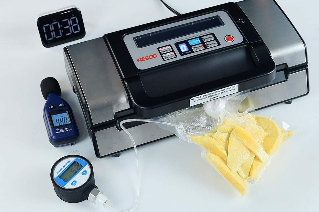 Nesco VS-12 Deluxe Vacuum Sealer In-depth Review