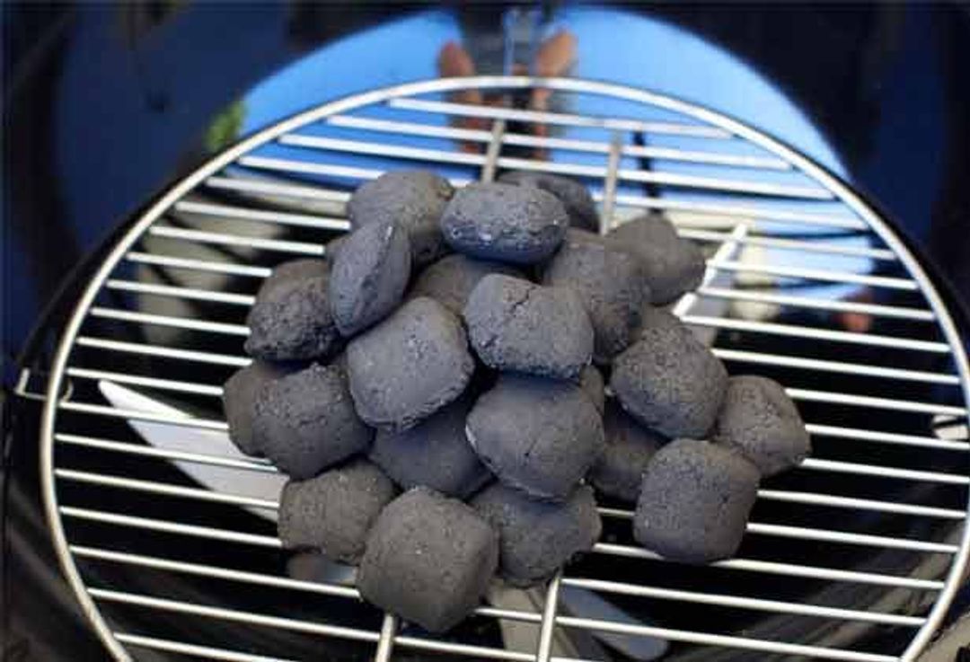 How to Use a Charcoal Grill: Best User’s Guide to Charcoal Grills