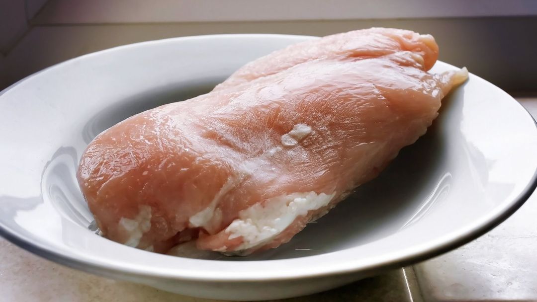 How to Defrost Chicken: Three Ways to Quickly and Safely Defrost