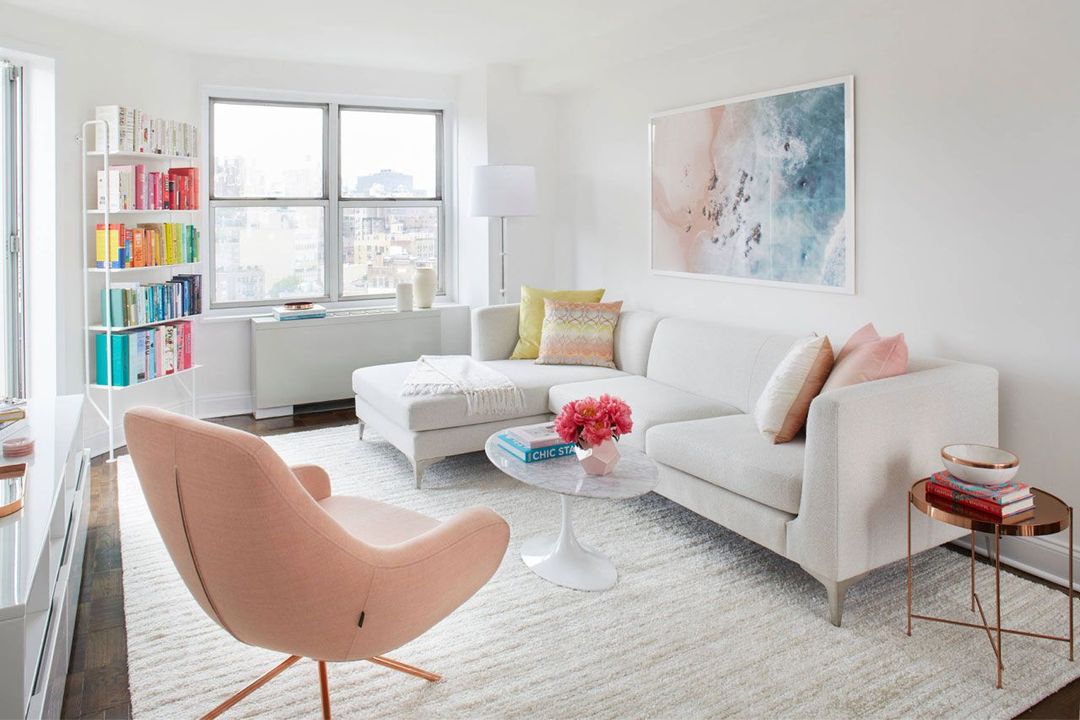 17 Small Apartment Living Room Ideas to Make the Most of Your Space